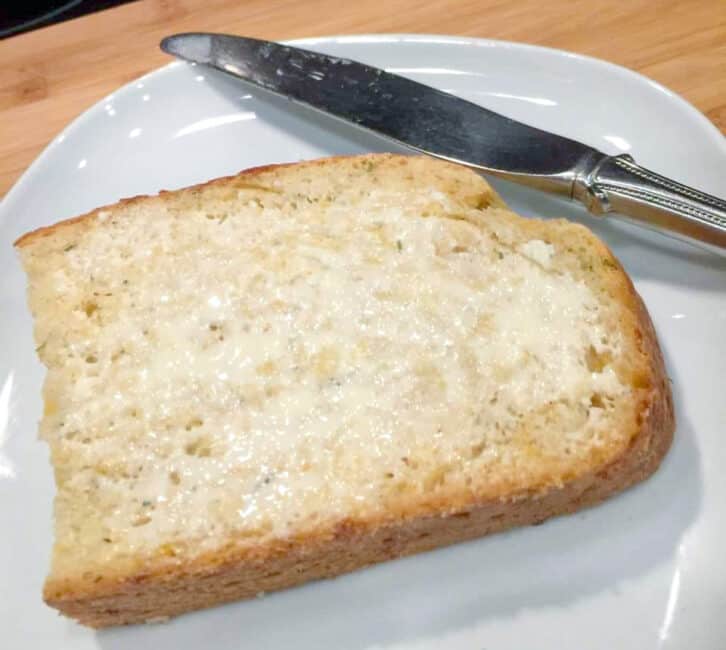 Cheddar Dill Dutch Oven Bread ~ The Recipe Bandit