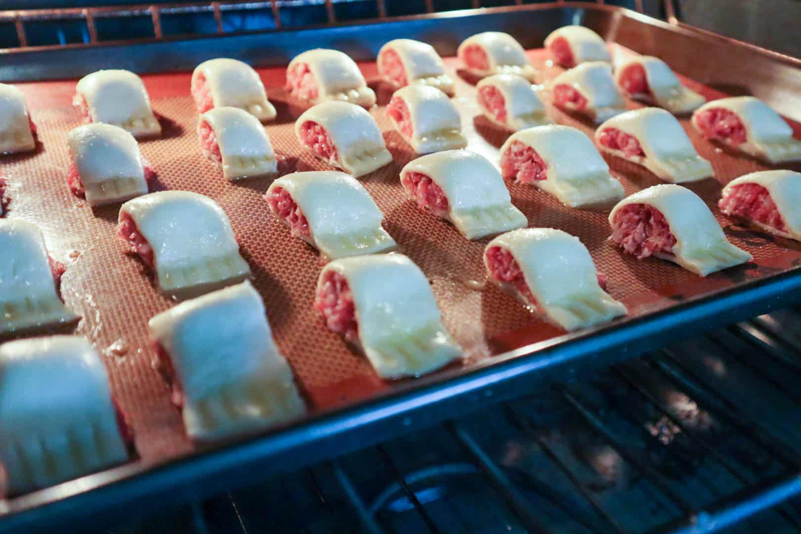 Bite Sized Sausage Rolls ~ The Recipe Bandit