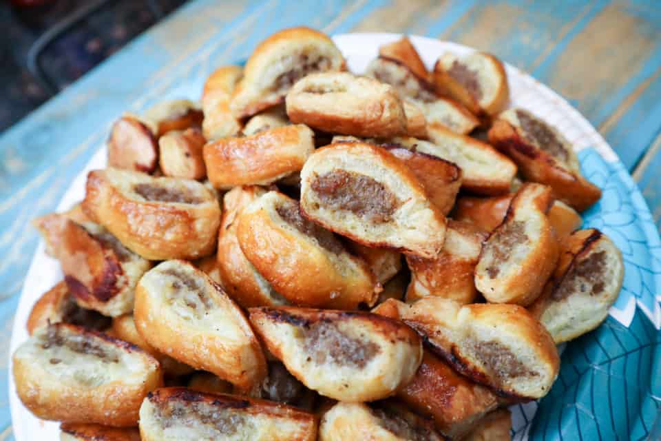 Bite Sized Sausage Rolls ~ The Recipe Bandit