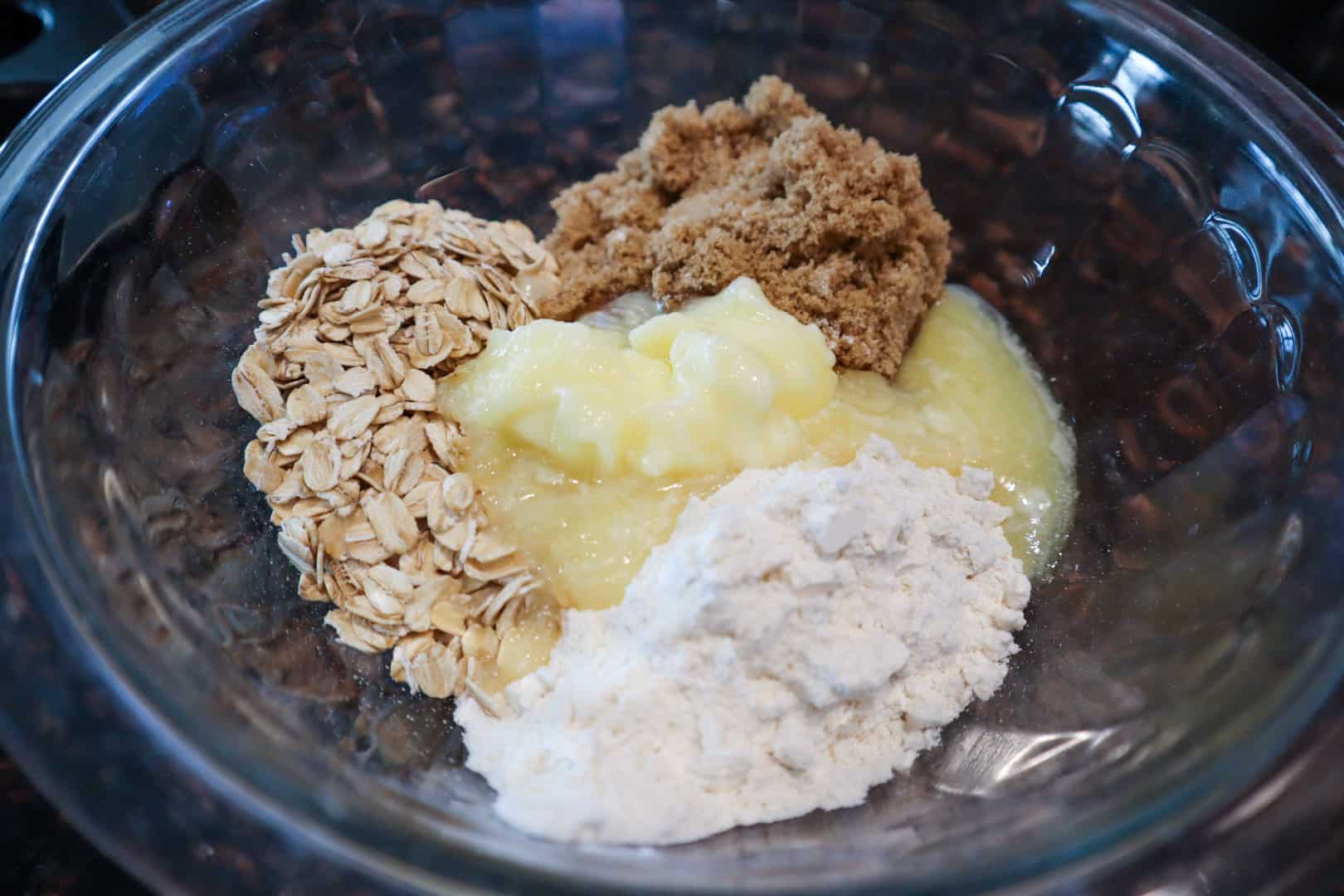 Apple Crumble Cookie Cups ~ The Recipe Bandit